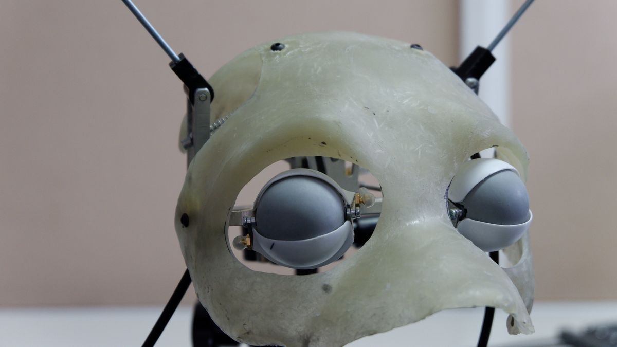 Pair of cable controlled eye blinks and ears for a puppet by Chris Barlow
